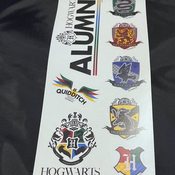Wall Decor | Wizarding Harry Potter Wall Decals Stickers 8 Hogwarts ...